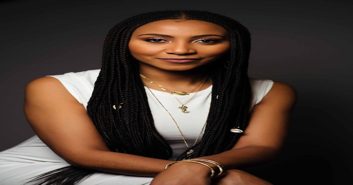 Portrait Photographer Rhonisha Franklin Wins First Alpha Female+ Grant ...