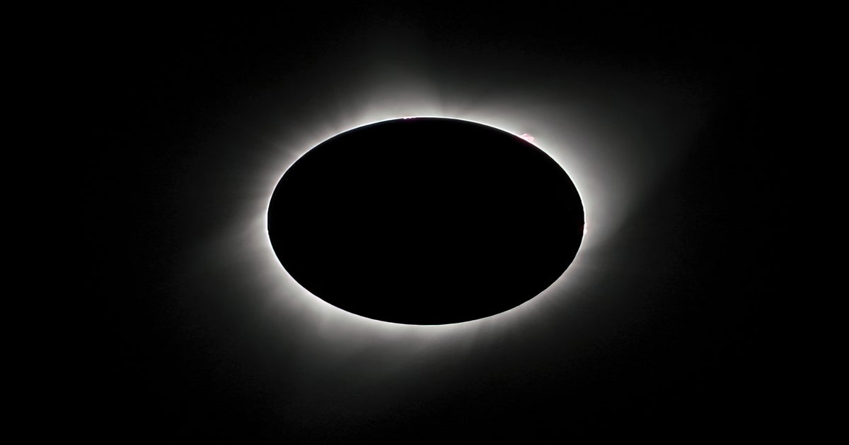 Solar Eclipse Photography Checklist: 5 Quick Tips To Prepare | Sony ...